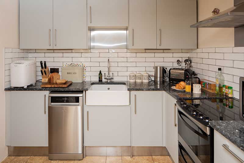 Romantic cottage for two dog friendly